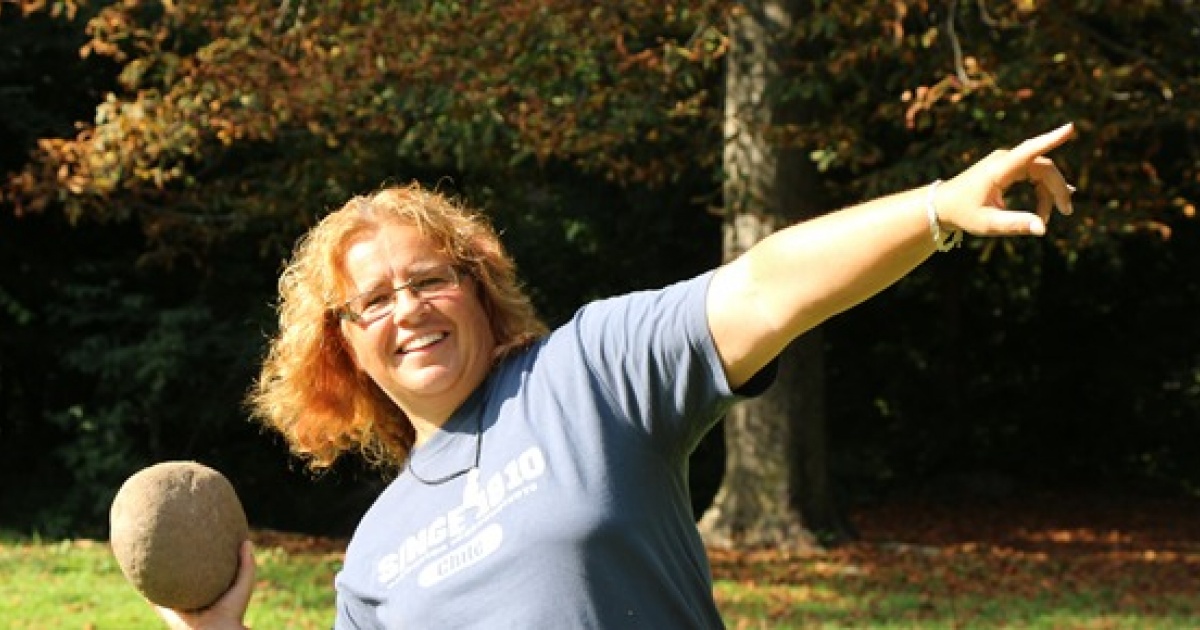 La donna che lancia i sassi: "E non è una passeggiata" - Ticinonline