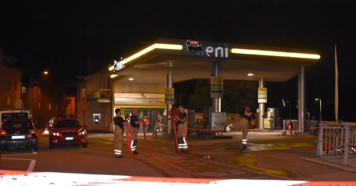 Principio d'incendio alla Eni di Molinazzo - Ticinonline