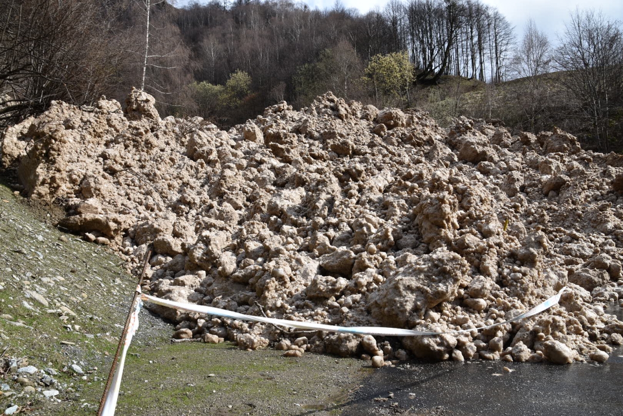 Tutte le immagini della colata di fango - Ticinonline