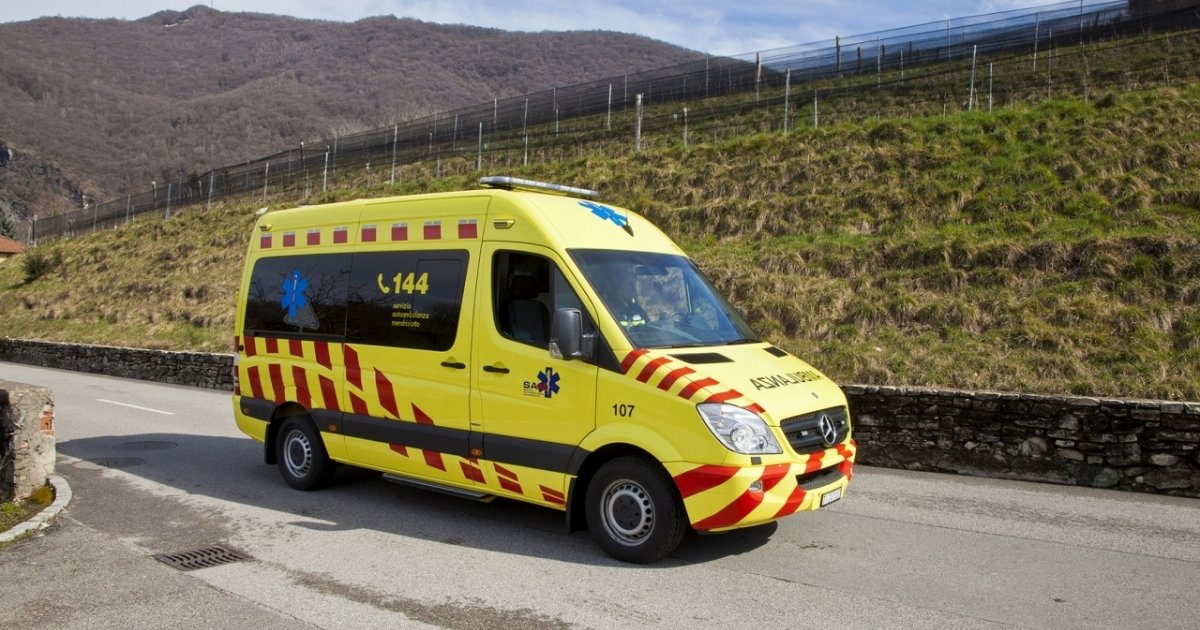 Autoambulanza, approvato il preventivo 2019 - Ticinonline