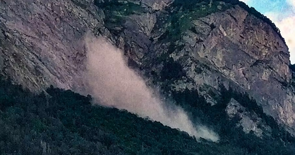 Un sasso colossale si stacca dal massiccio: «Credevo fosse un tuono ...