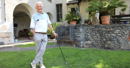 A 99 anni in piena salute: «Faccio sport, mangio e bevo poco e non ...