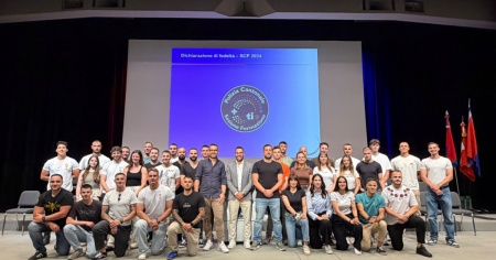 Scuola di Polizia, l’OCST premia il miglior allievo - Ticinonline